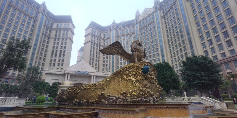 Sand-castle effect - Evergrande forced to demolish seaside buildings ...