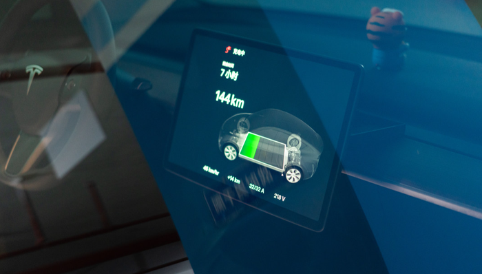 5月全球新能源汽车销量创年内新高，科创100ETF华夏(588800)成分股涨跌互现|界面新闻